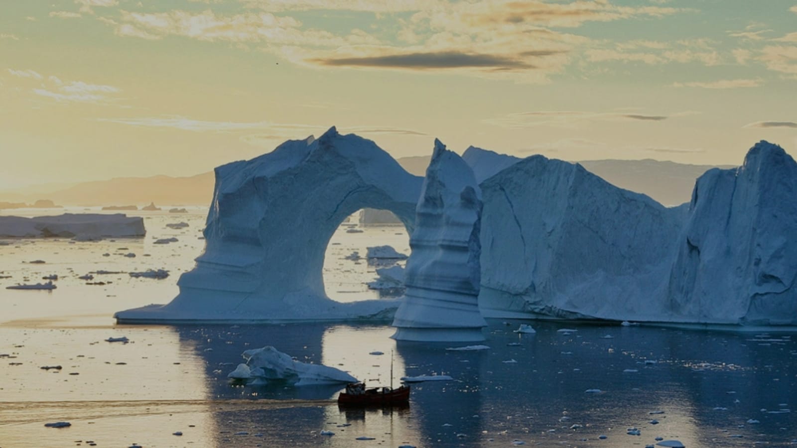 Antarctica Travel Guide | Things to Do & Places to Visit | escape.com.au