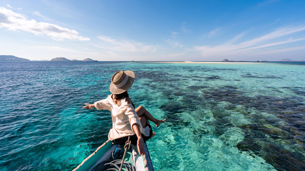 Experiences | Escape Travel: Experiences, must visit destinations ...